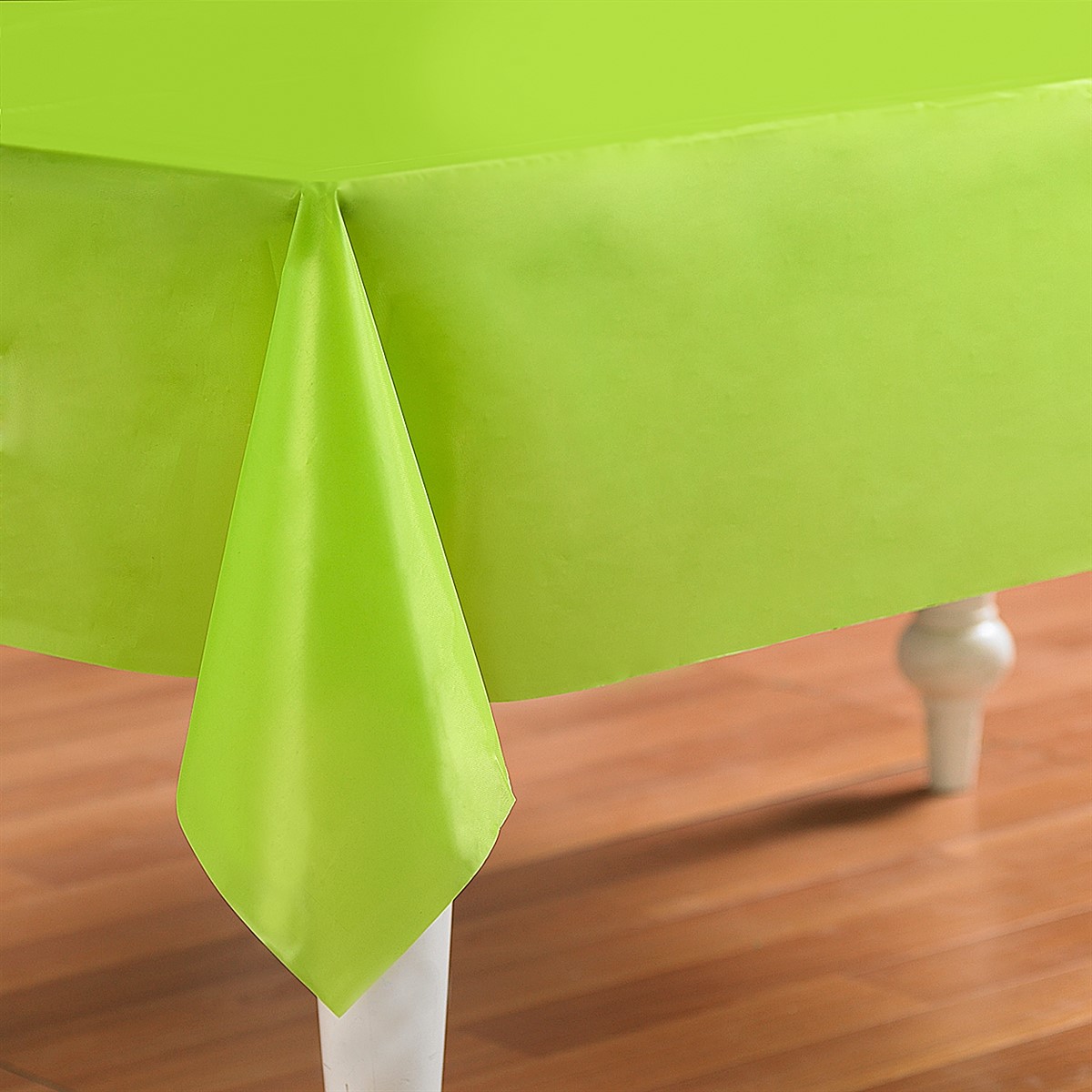 Fresh Lime (Lime Green) Plastic Tablecover - PartyBell.com