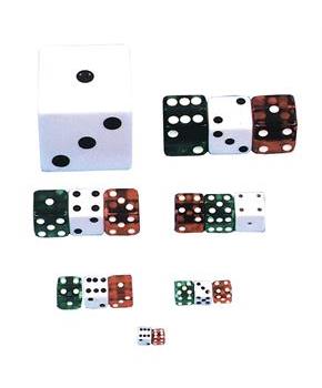Dice 1/2 Inch Green - PartyBell.com